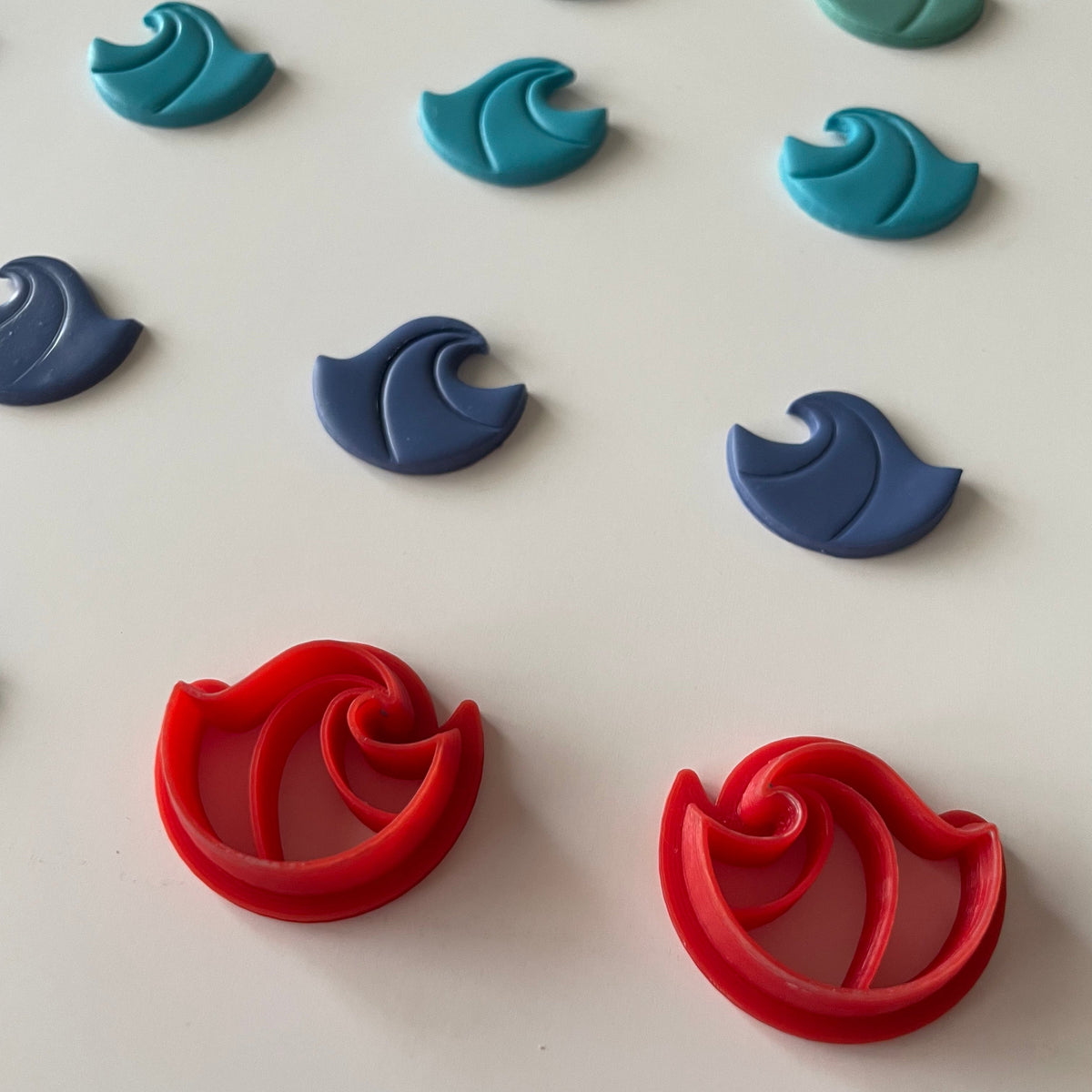 Wave studs – Just Any Dream